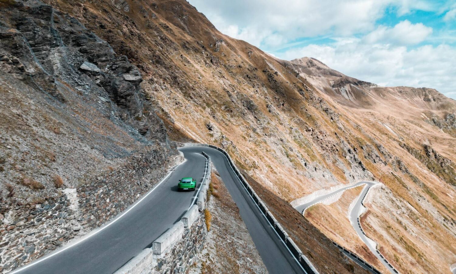 Porsche Grand Tour of the Alps: Unforgettable Experiences - Ultimate Drives